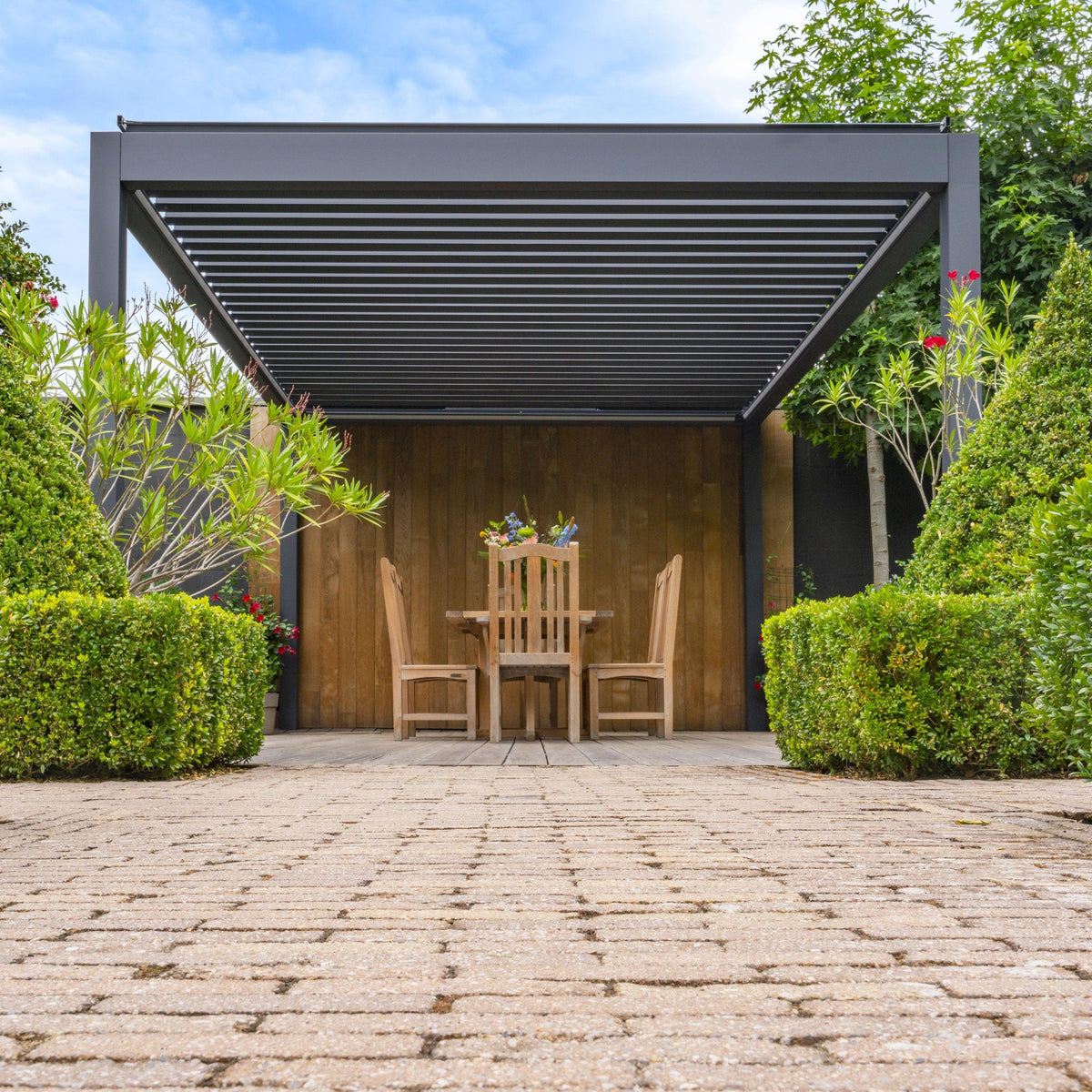 Deponti Pinela Louvered Roof Aluminium Veranda – Verde Modern Garden Living